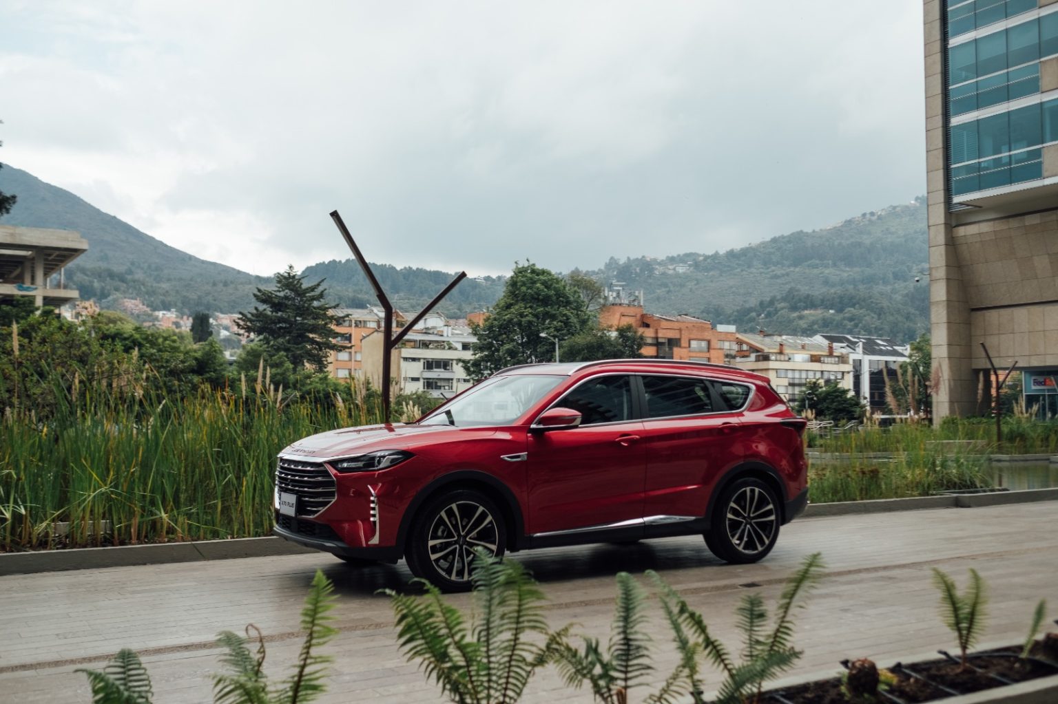 JETOUR X70 Plus, la SUV que llega a conquistar el mercado colombiano y ...